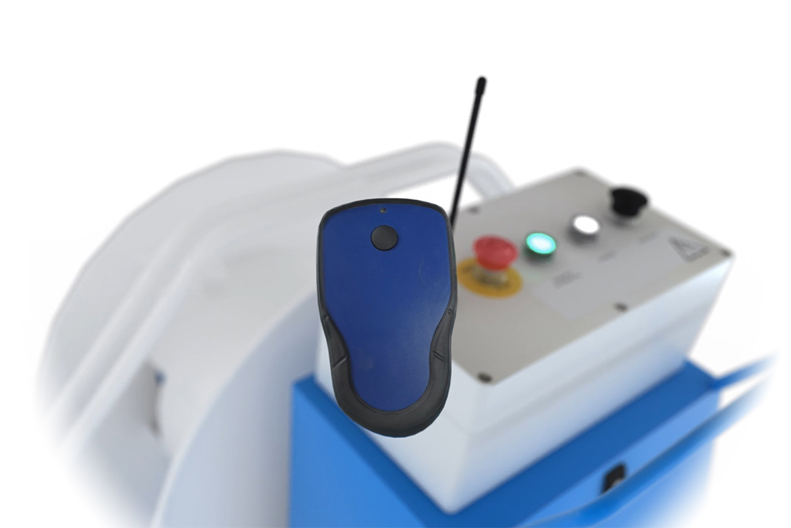 Electric hose reels remote controlled - Weterings Machinery - Weterings ...