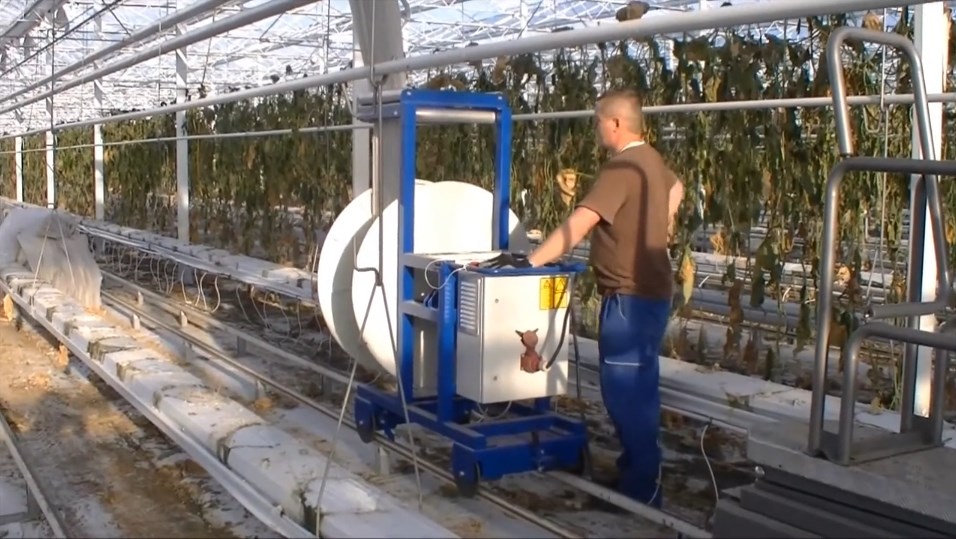 Los ACE-rollers para enrollar fácilmente plásticos y mantos protectores ...